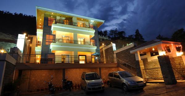 The Tal Paradise Hotel In Bhimtal