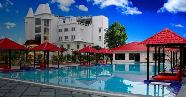 Tiaraa Hotels & Resorts A Luxury Hotel at Jim Corbett